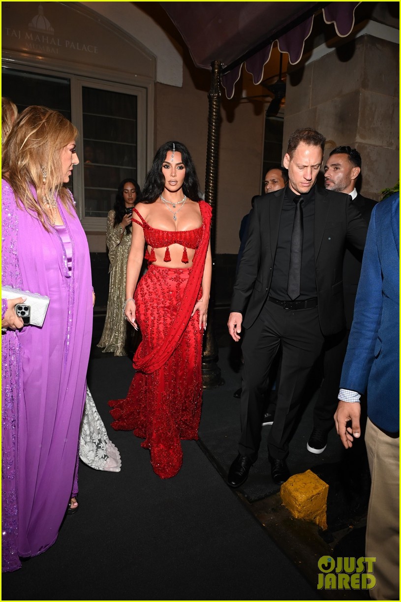 Kim Kardashian & More Celebs Attend Billionaire Heir Anant Ambani's ...