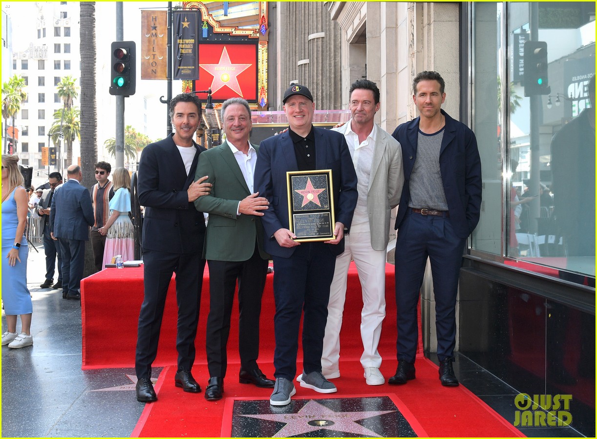 Chris Evans, Sebastian Stan, Brie Larson & More Marvel Stars Assemble ...