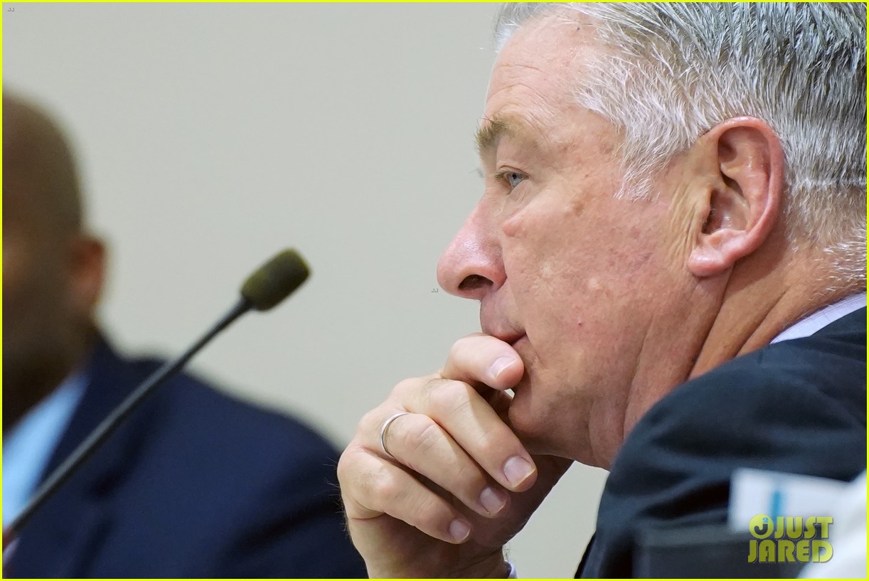 Alec Baldwin Scores Victory as 'Rust' Trial Dismissed by Judge, Brought ...