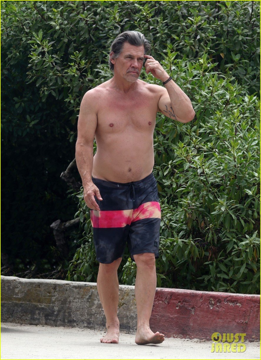 Josh Brolin Goes Shirtless for Dip in the Ocean in Santa Barbara: Photo ...