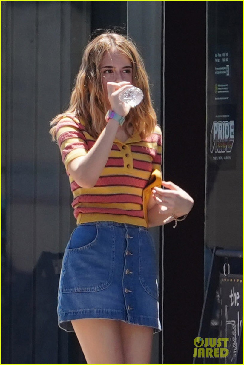 Julia Butters & Sophia Hammons Film Scenes for 'Freaky Friday 2' at Bookstore in Studio City ...