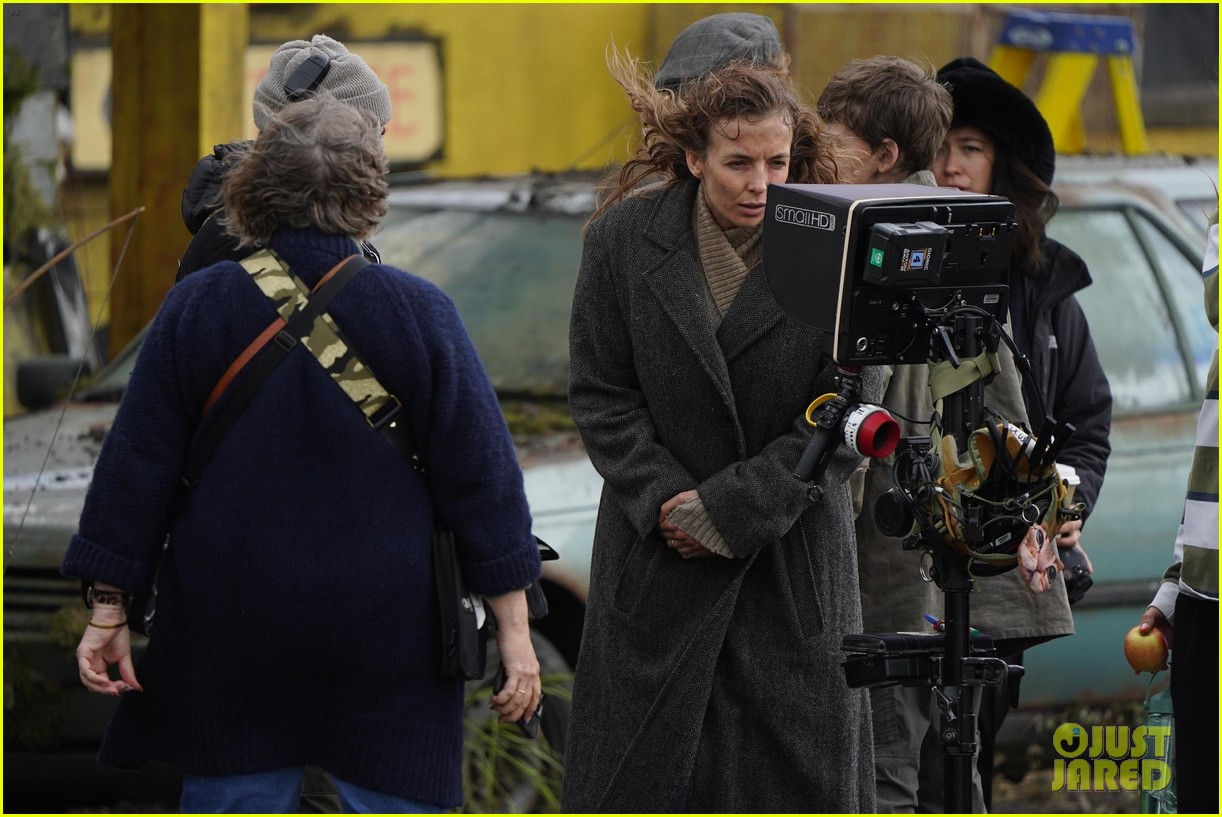 Photo: jodie comer 28 years later set photos 027 | Photo 5055706 | Just ...