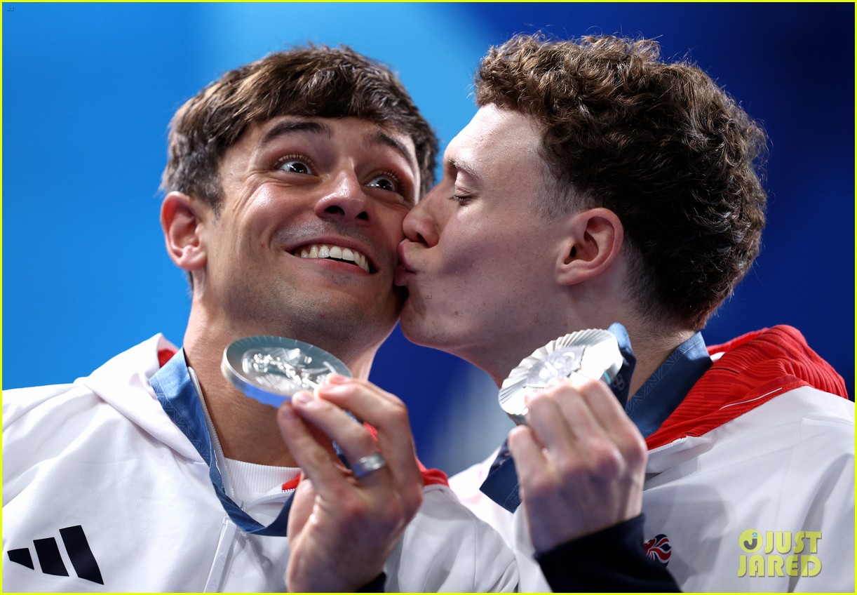 Tom Daley Wins Silver Medal at 2024 Olympics While Husband Dustin Lance ...