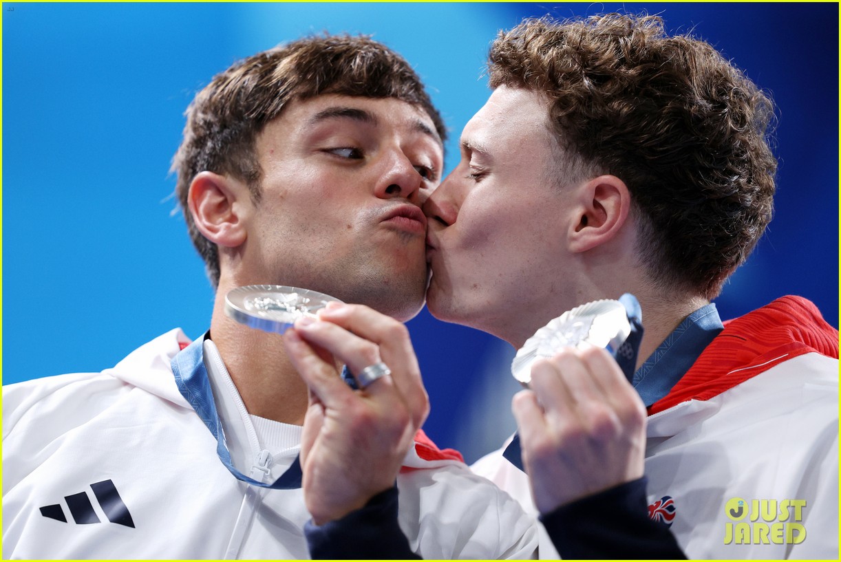 Tom Daley Wins Silver Medal at 2024 Olympics While Husband Dustin Lance ...