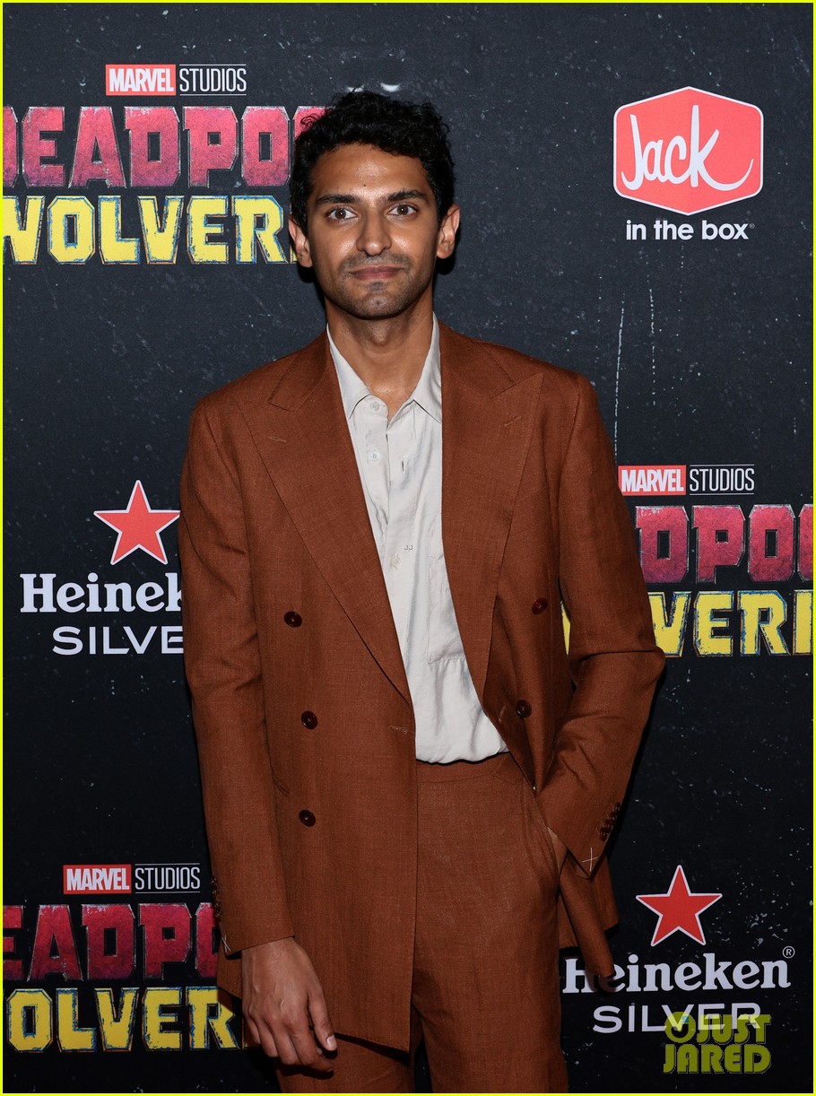 Ryan Reynolds, Hugh Jackman, & Emma Corrin Join 'Deadpool & Wolverine ...