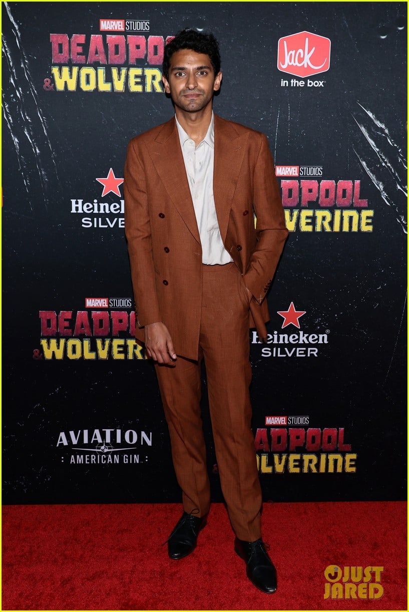 Ryan Reynolds, Hugh Jackman, & Emma Corrin Join 'Deadpool & Wolverine ...