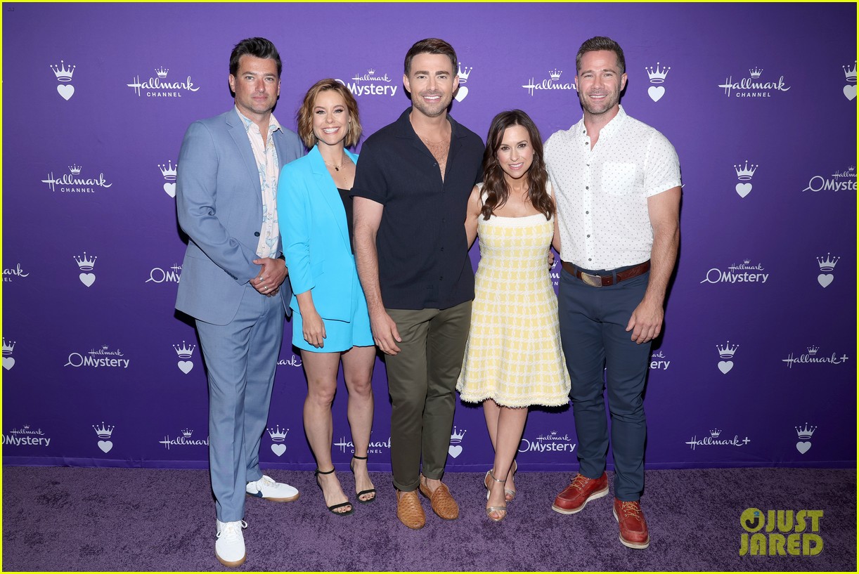 Luke Macfarlane, Lacey Chabert & More Promote New Hallmark Unscripted Shows at TCA Panel for ...