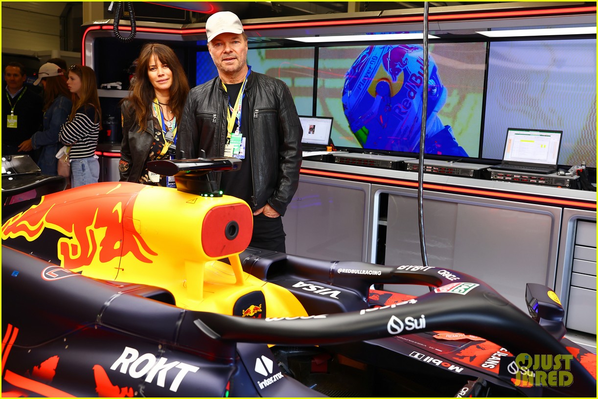 Kit Connor, Gordon Ramsay, Harris Dickinson & More Celebs Attend F1 ...