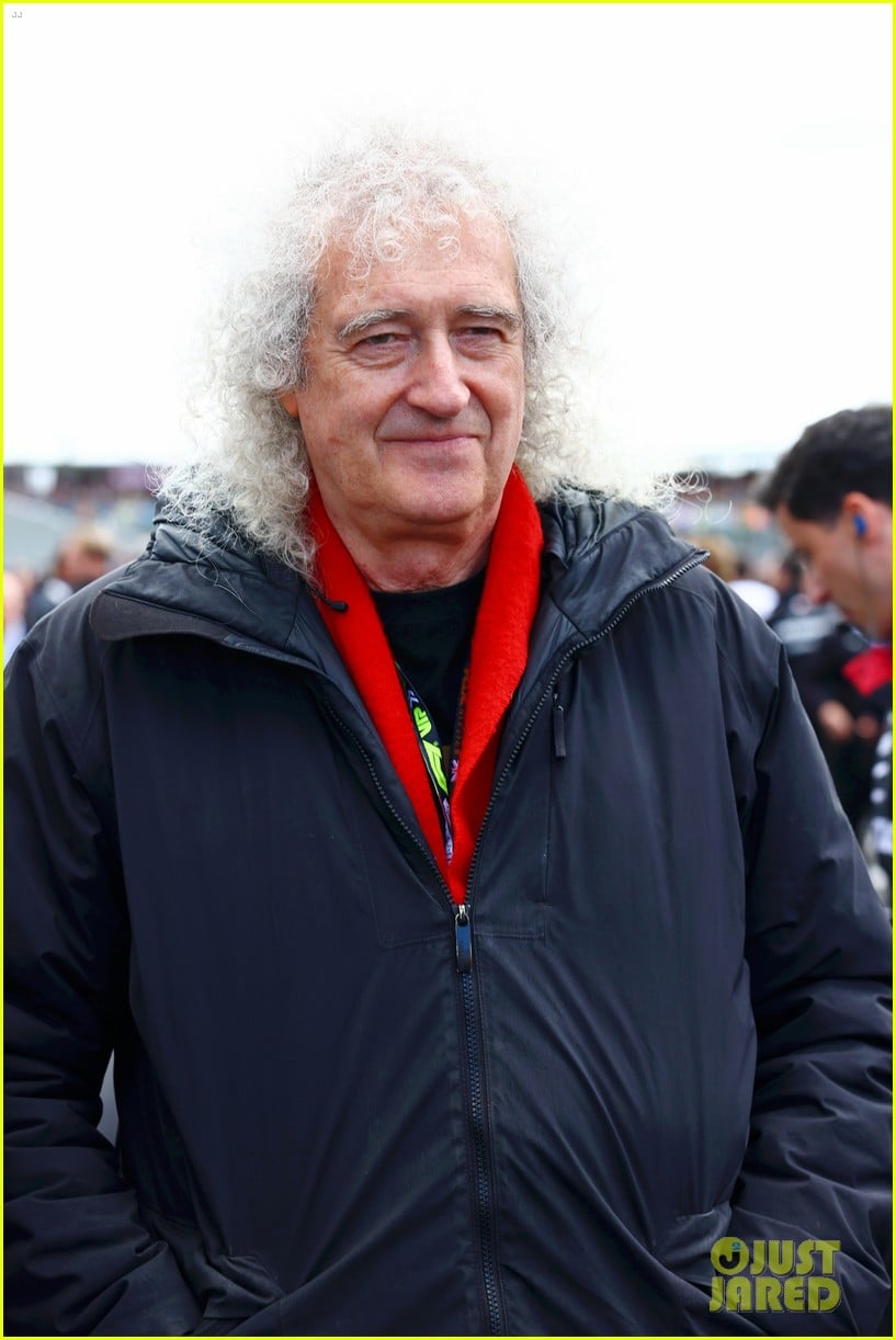 Kit Connor, Gordon Ramsay, Harris Dickinson & More Celebs Attend F1 ...