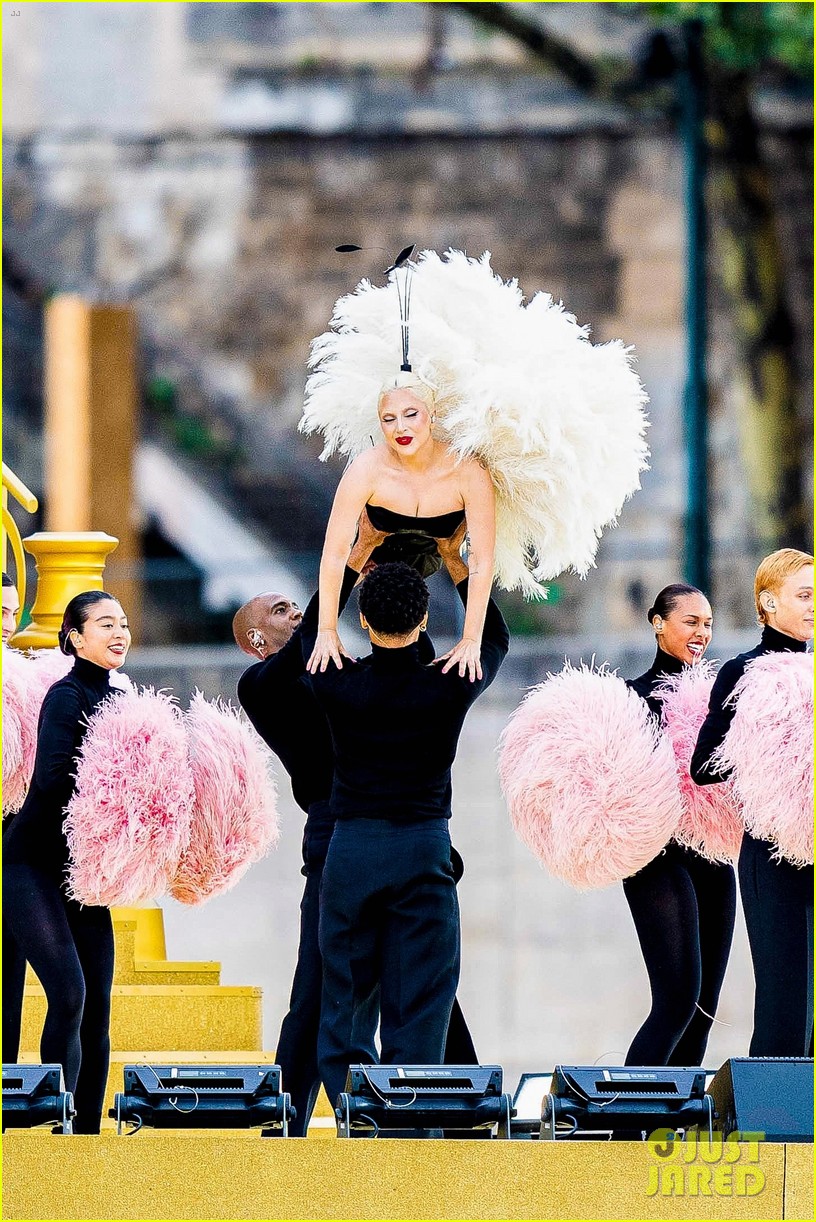 Lady Gaga Wears Black Outfit & Feather Headpiece While Rehearsing for ...