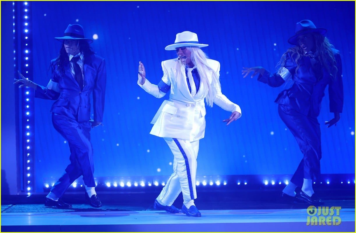 Victoria Monet Pays Tribute to Michael Jackson with Matching White Suit ...