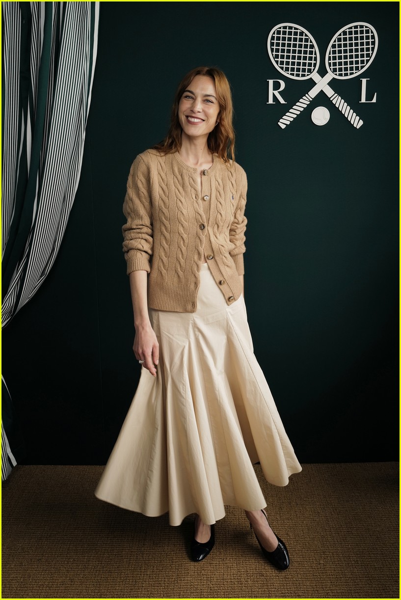 Leo Woodall, Joe Alwyn, Jonah Hauer-King & More Suit Up For Wimbledon ...