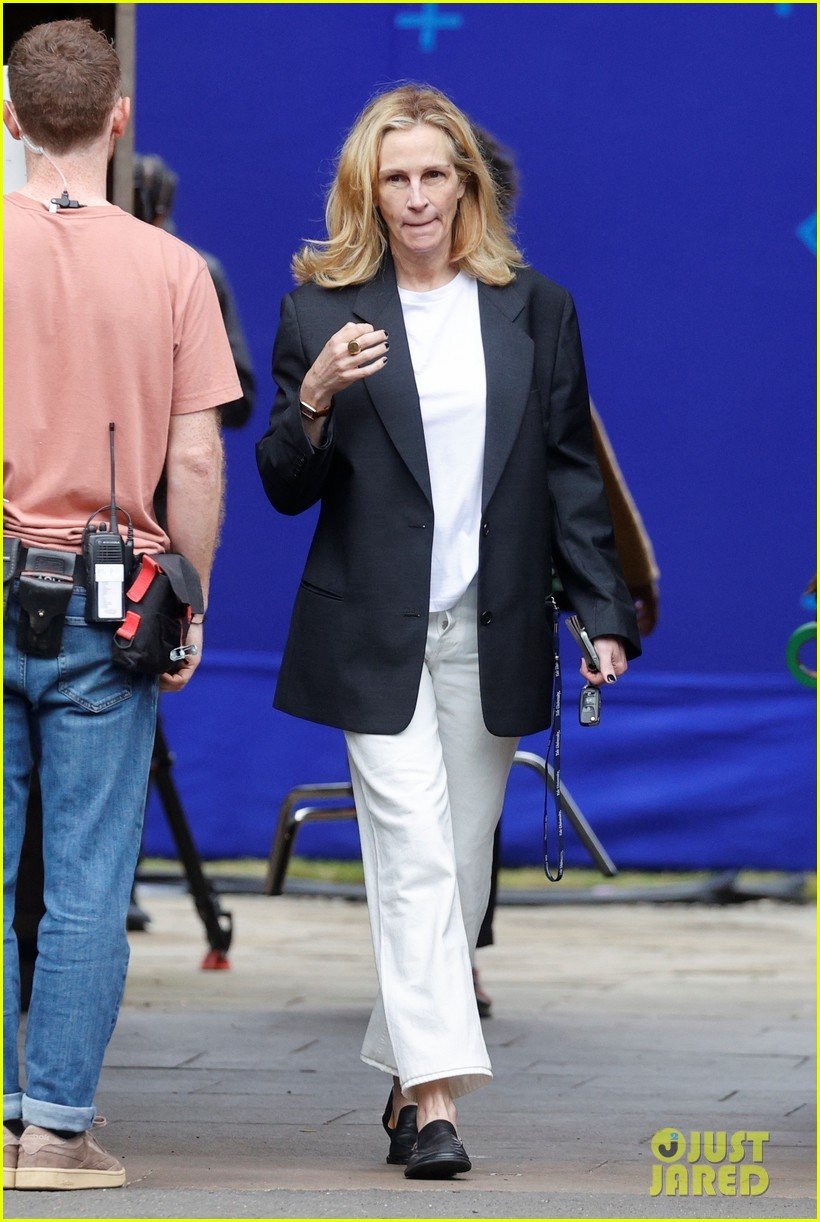 Julia Roberts Hair 2024