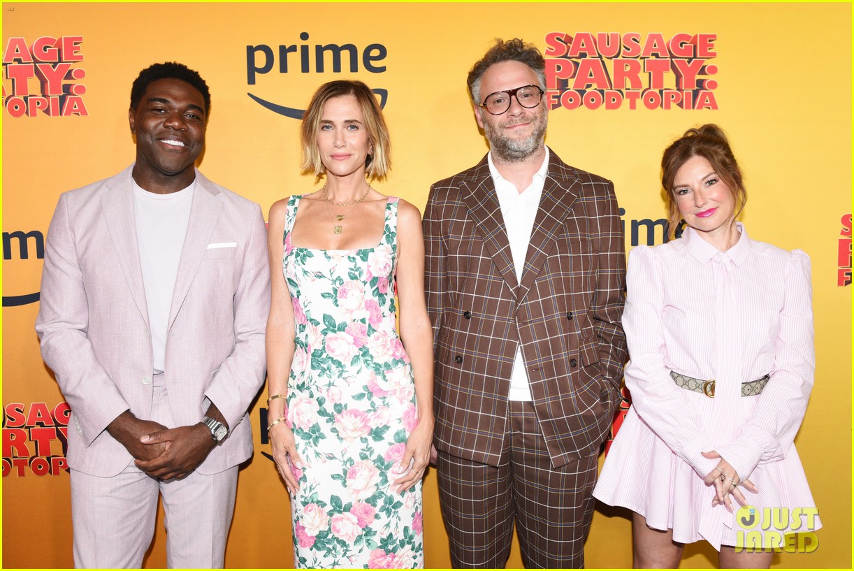 Kristen Wiig & Seth Rogen Attend Special 'Sausage Party: Foodtopia ...