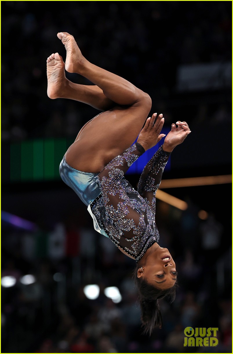 Simone Biles Gives Ode to Younger Self Ahead of Gymnastics Qualifying ...