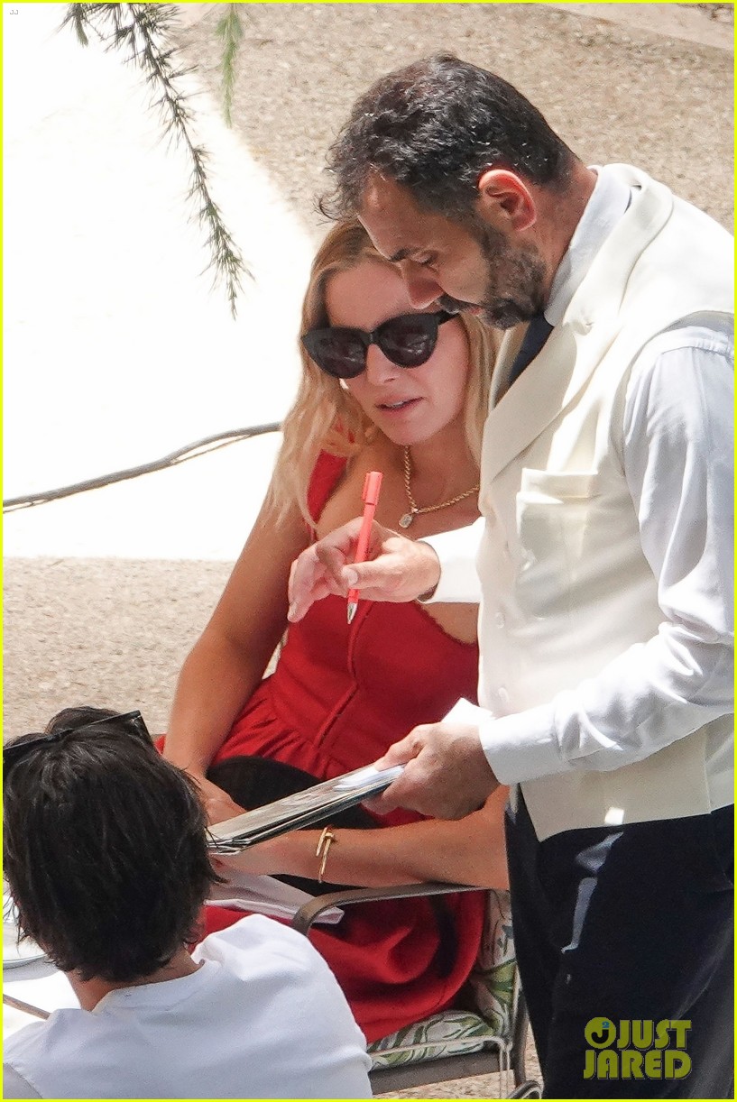 Sebastian Stan & Annabelle Wallis Spotted on Vacation in Italy with Her ...