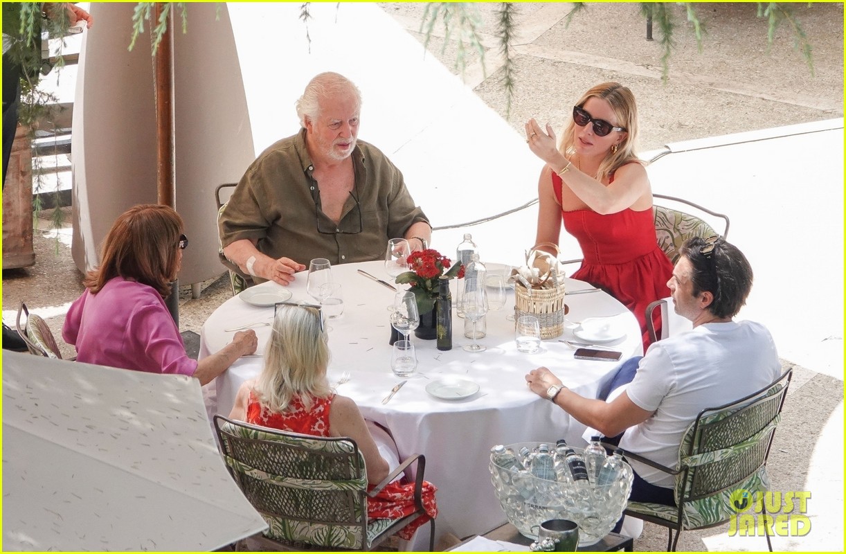 Sebastian Stan & Annabelle Wallis Spotted on Vacation in Italy with Her ...