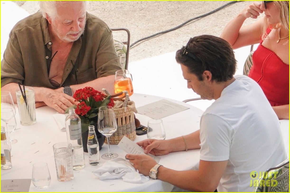Sebastian Stan & Annabelle Wallis Spotted on Vacation in Italy with Her ...