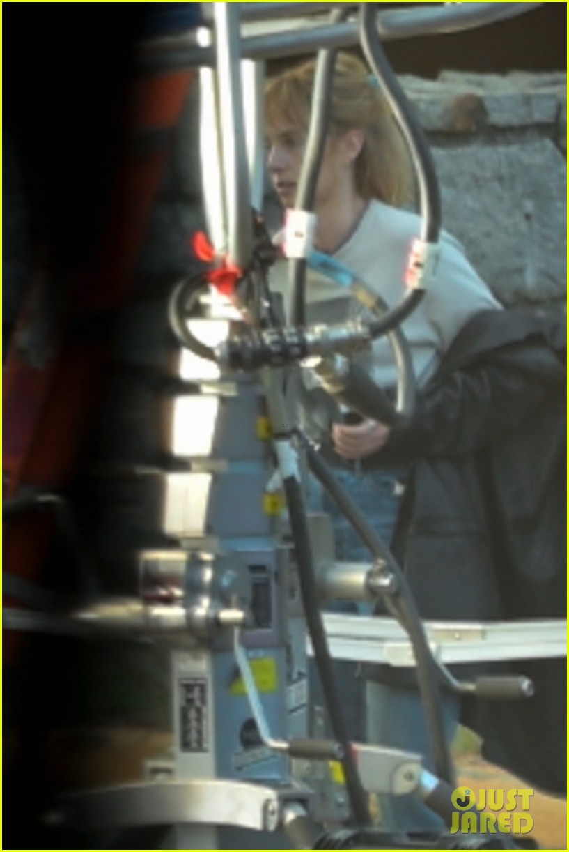 'Stranger Things' Set Photos Feature an Interesting Set Piece!: Photo ...