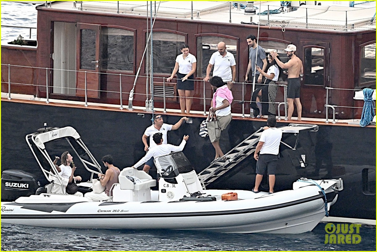 Tessa Thompson Flaunts PDA with Shirtless Brandon Green During a Yacht ...