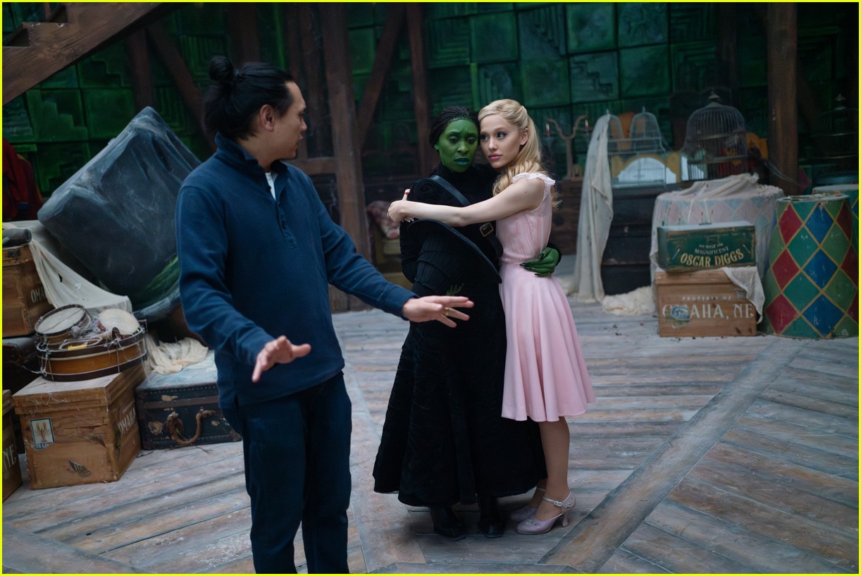 'Wicked' Movie Release Date Gets Moved Up: Photo 5054432 | Photos | Just Jared: Celebrity News ...
