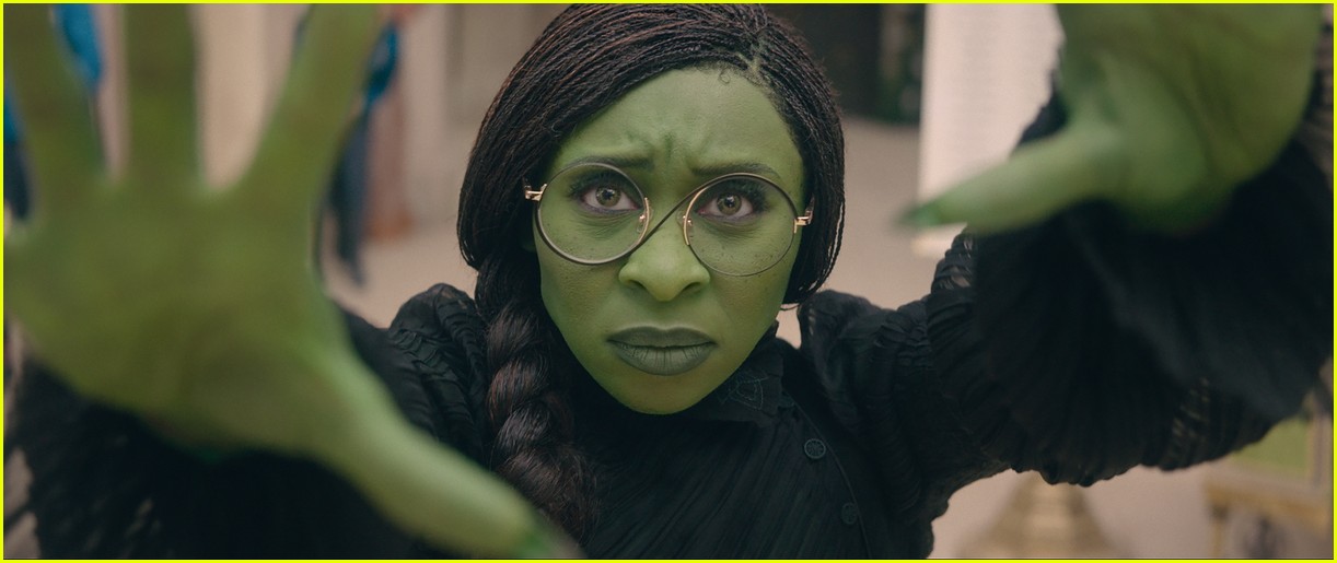 'Wicked' Movie Release Date Gets Moved Up: Photo 5054437 | Photos | Just Jared: Celebrity News ...