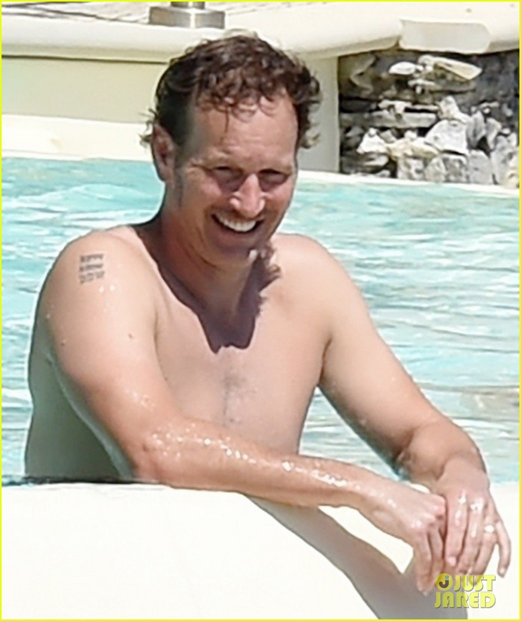 Patrick Wilson Spotted Shirtless During Italy Pool Day with Wife Dagmara Dominczyk: Photo ...