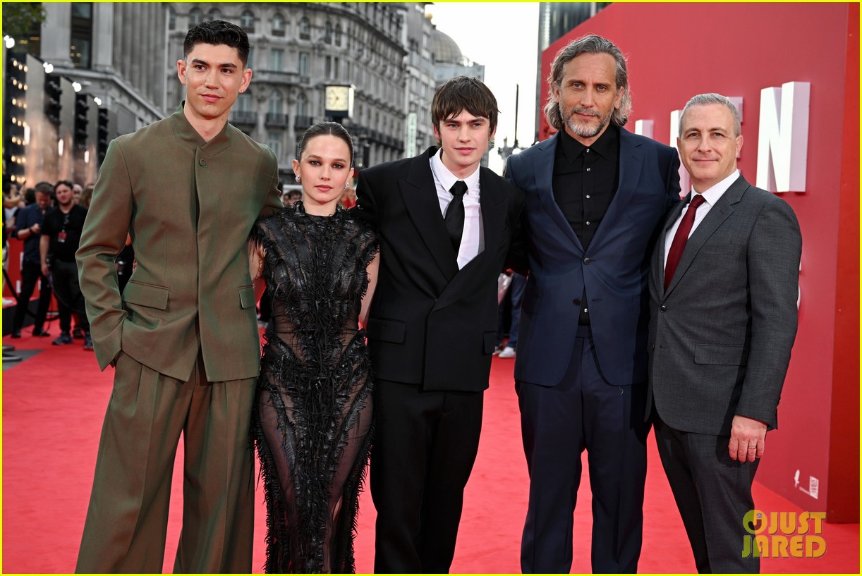 Cailee Spaeny Reunites with 'Alien: Romulus' Co-Stars at London ...