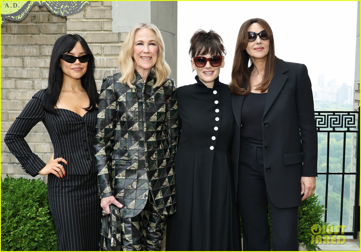 Jenna Ortega Joins Catherine O'Hara, Winona Ryder, & Monica Bellucci at 'Beetlejuice Beetlejuice ...