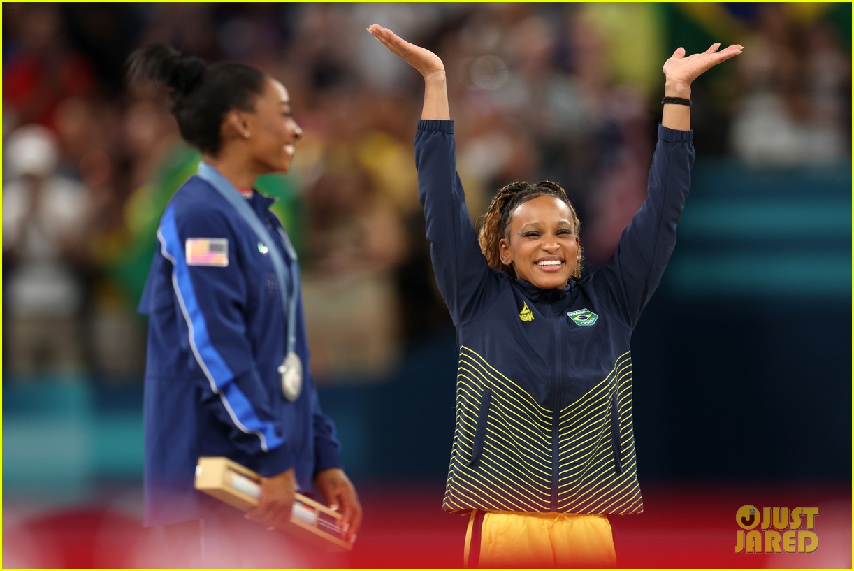 Simone Biles Talks Bowing Down to 'Queen' Rebeca Andrade After ...