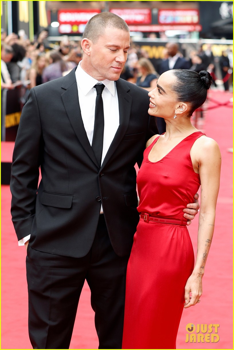 Zoe Kravitz Gets Support from Dad Lenny Kravitz at 'Blink Twice ...