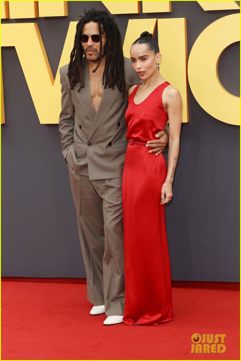 Zoe Kravitz Gets Support from Dad Lenny Kravitz at 'Blink Twice ...