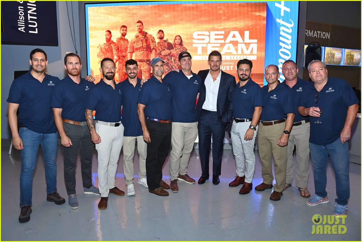 David Boreanaz Explains Why He Couldn't Continue 'SEAL Team' Beyond 7th ...