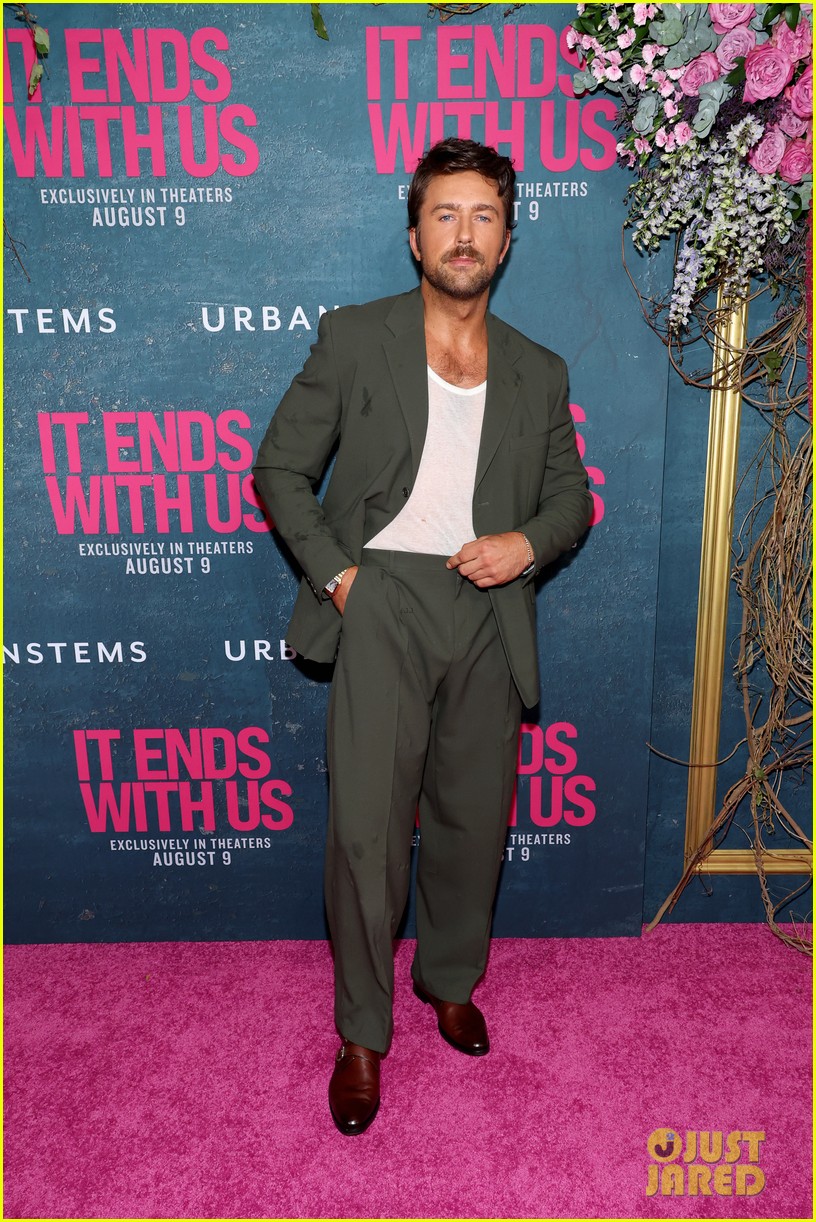 Brandon Sklenar Gets Girlfriend Courtney Salviolo's Support at 'It Ends ...