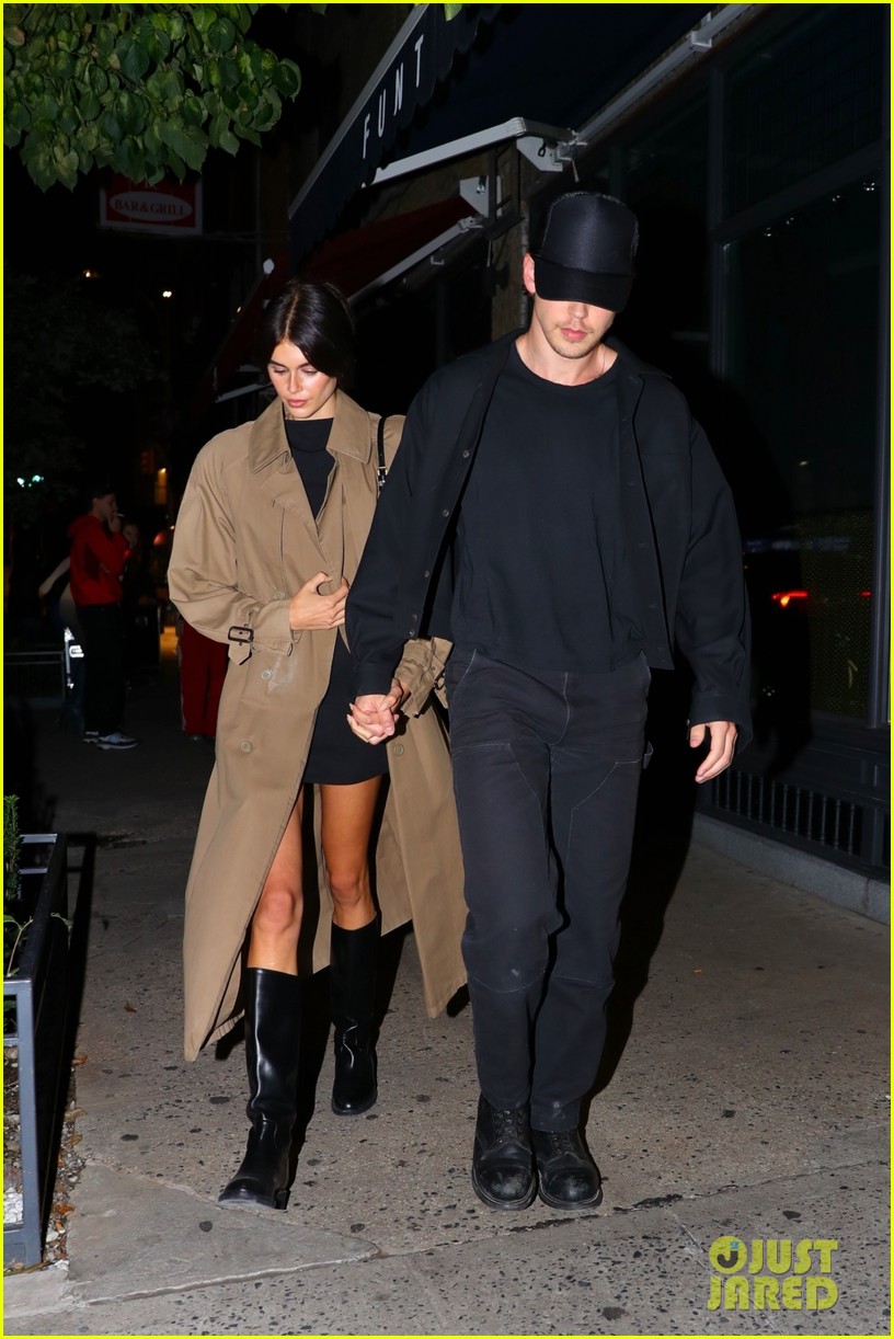 Austin Butler & Girlfriend Kaia Gerber Spotted on NYC Date Night After ...