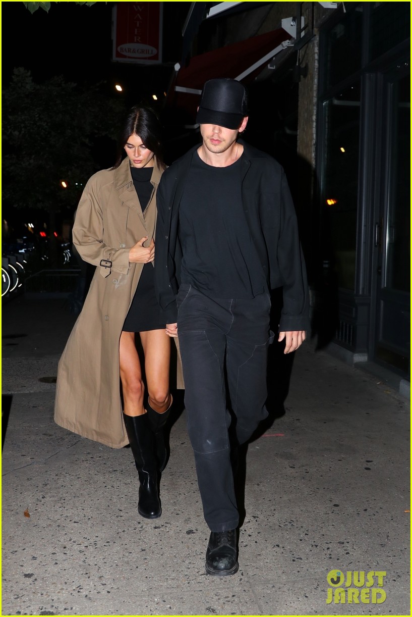 Austin Butler & Girlfriend Kaia Gerber Spotted on NYC Date Night After ...