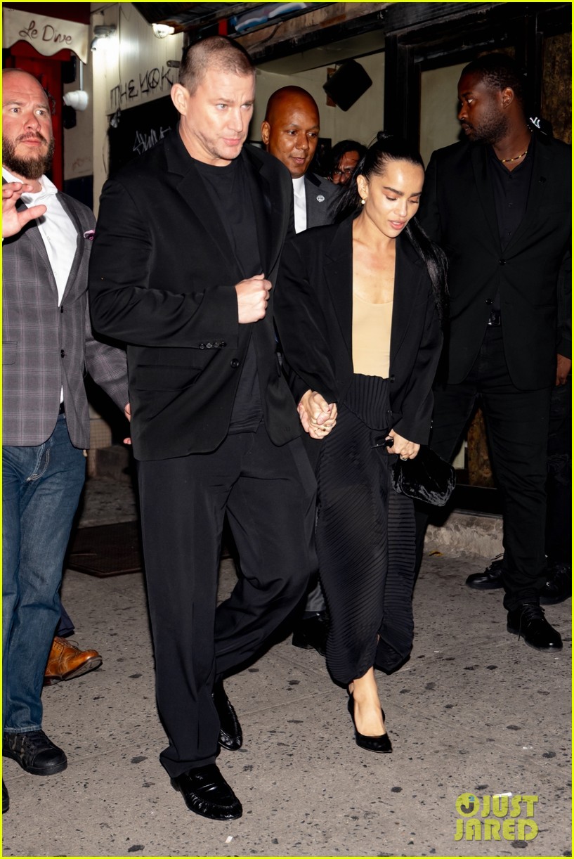 Channing Tatum Buddies Up With Austin Butler, Holds Hands With Zoe ...