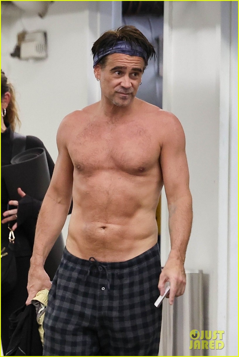 Colin Farrell Steps Out Shirtless After His Yoga Class: Photo 5066807 ...