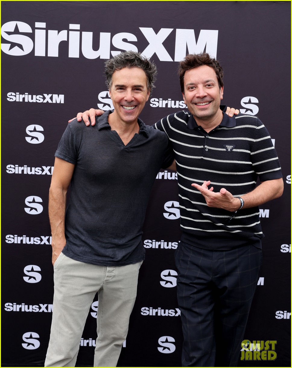 Bradley Cooper, Jon Hamm, & More Stars Attend 'SmartLess' Podcast ...