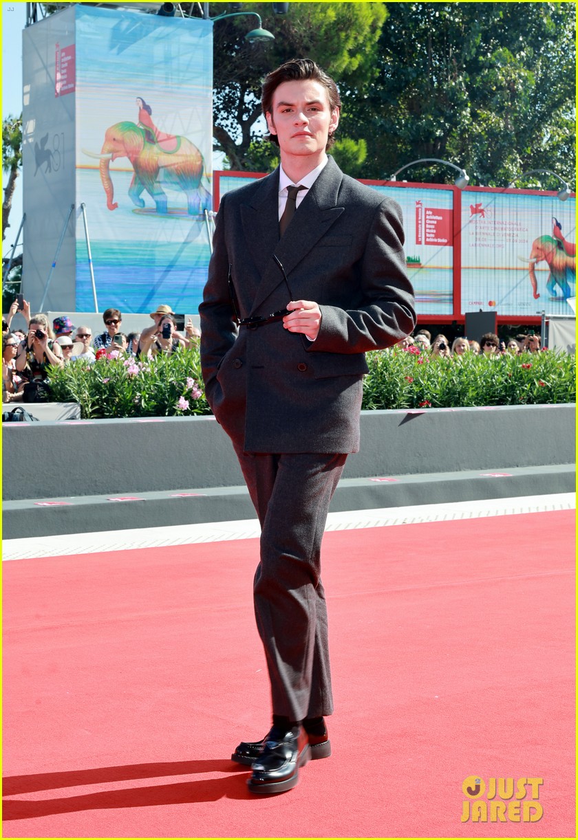 Cate Blanchett & 'Disclaimer' Cast Attend Second Premiere at Venice ...