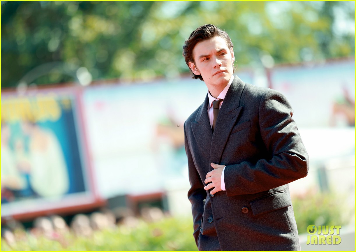 Cate Blanchett & 'Disclaimer' Cast Attend Second Premiere at Venice ...