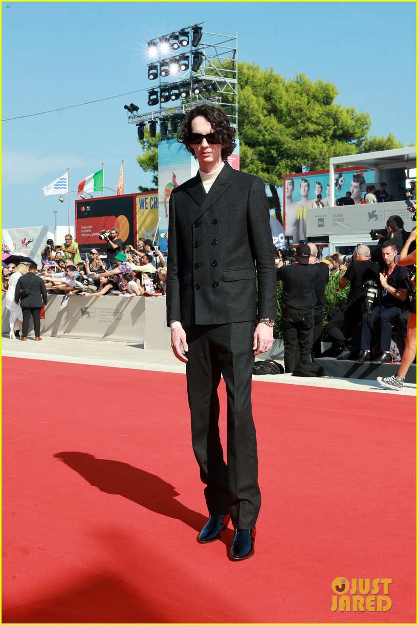 Cate Blanchett & 'Disclaimer' Cast Attend Second Premiere at Venice ...