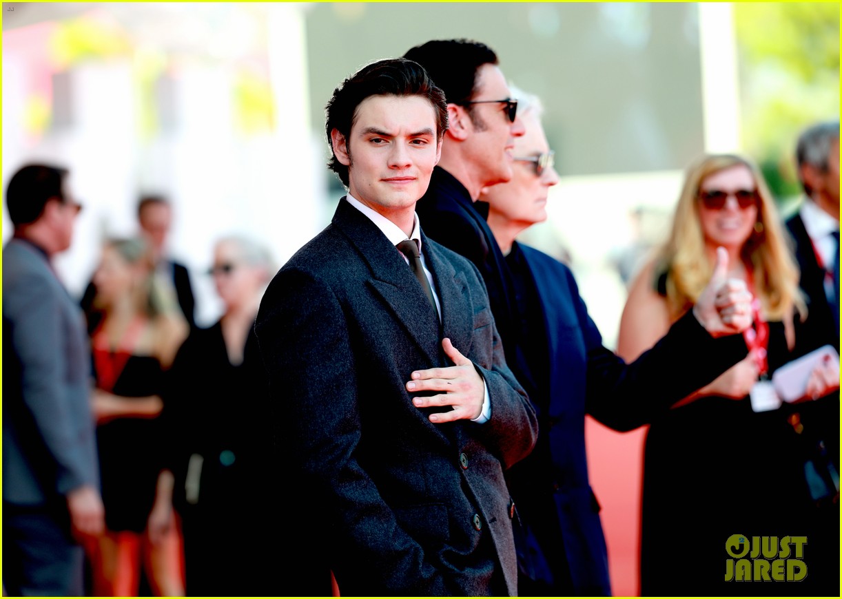 Cate Blanchett & 'Disclaimer' Cast Attend Second Premiere at Venice ...