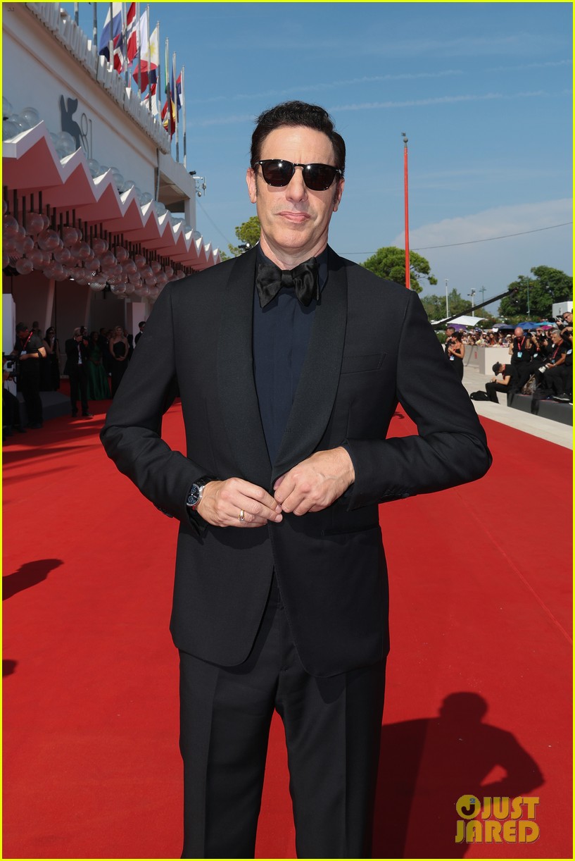 Cate Blanchett & 'Disclaimer' Cast Attend Second Premiere at Venice ...