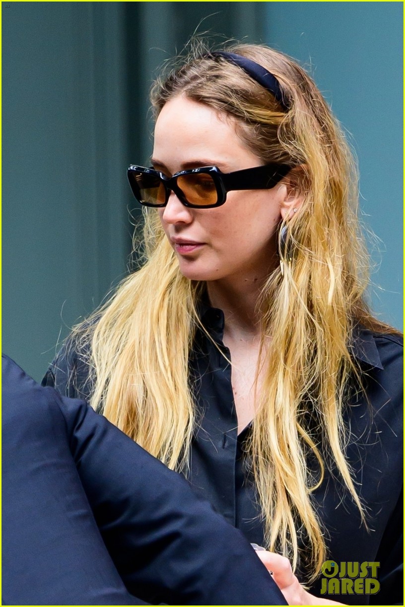 Jennifer Lawrence Spotted Running Errands During Her Birthday Week in ...
