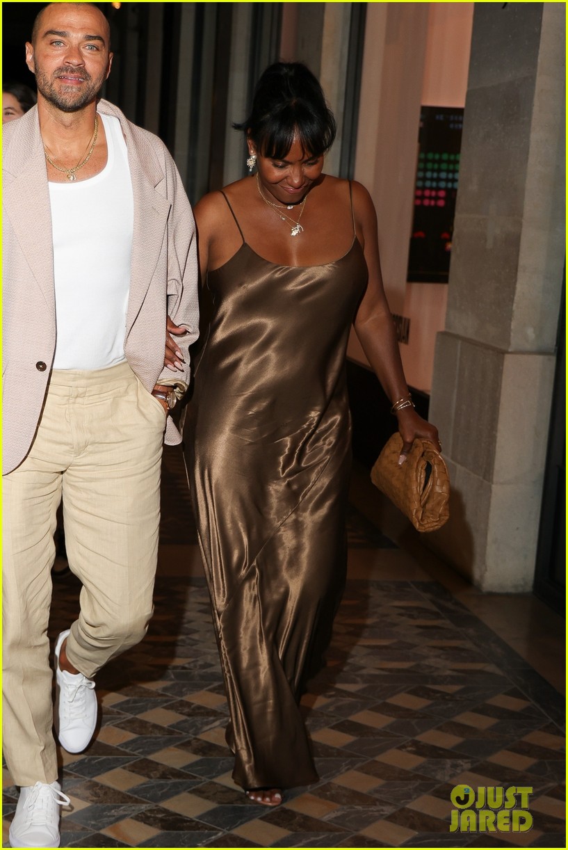 Jesse Williams Celebrates 43rd Birthday in Paris with Girlfriend Ciarra ...