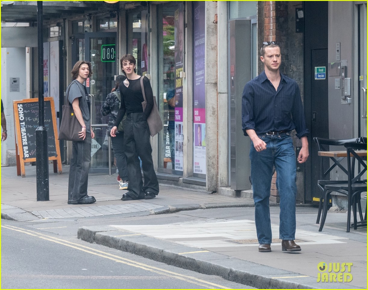 'Fantastic Four' Stars Joseph Quinn & Ebon Moss-Bachrach Step Out ...