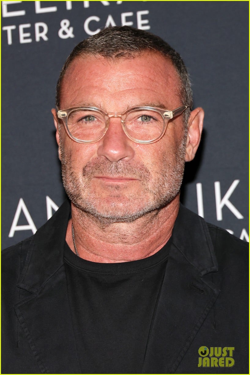 Liev Schreiber Brings His Kids to Screening of New Movie 'Across the River & Into the Trees ...