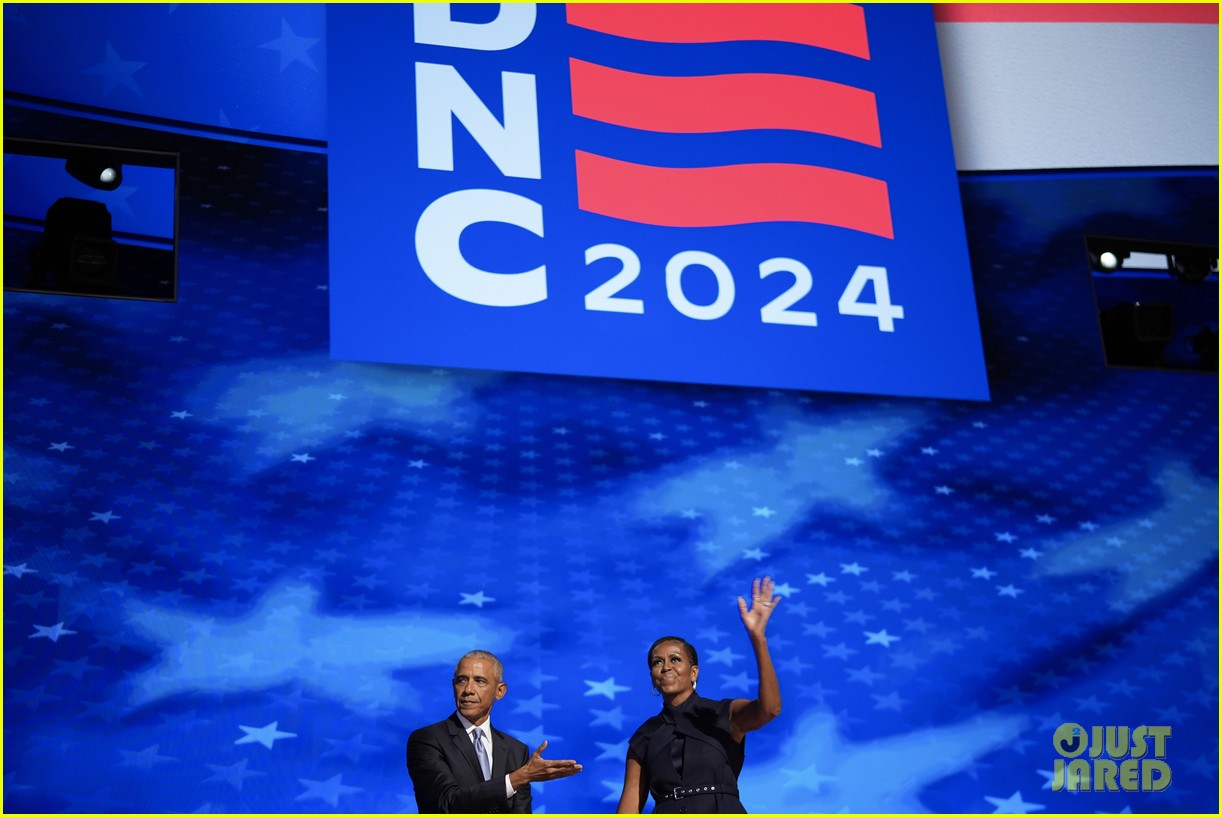 Barack & Michelle Obama Fire Up Crowd at DNC, Share Cute Moment on ...