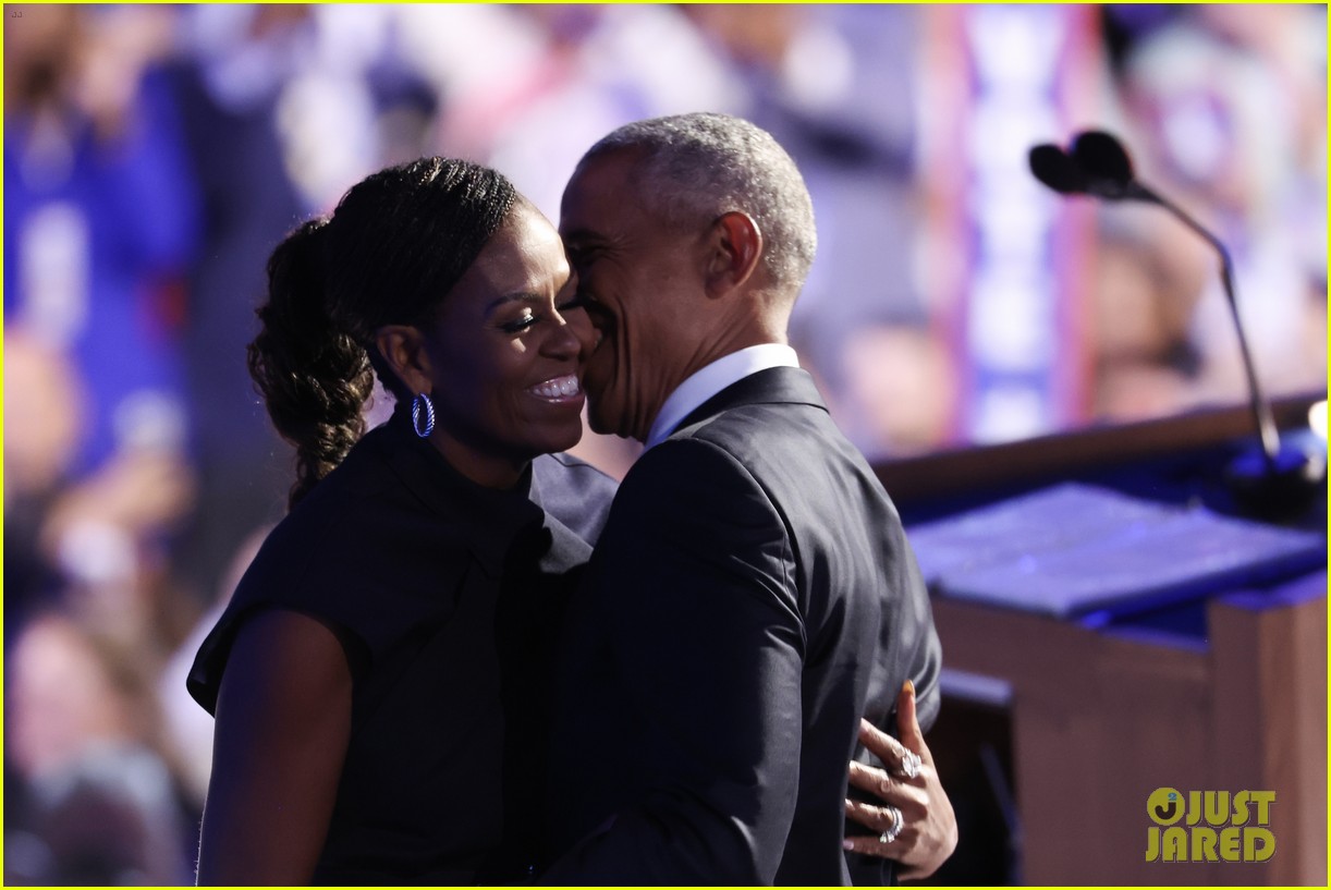 Barack & Michelle Obama Fire Up Crowd at DNC, Share Cute Moment on ...